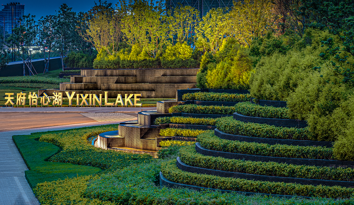 THOMAS CHAN DESIGHS LTD 陳建中設計有公司